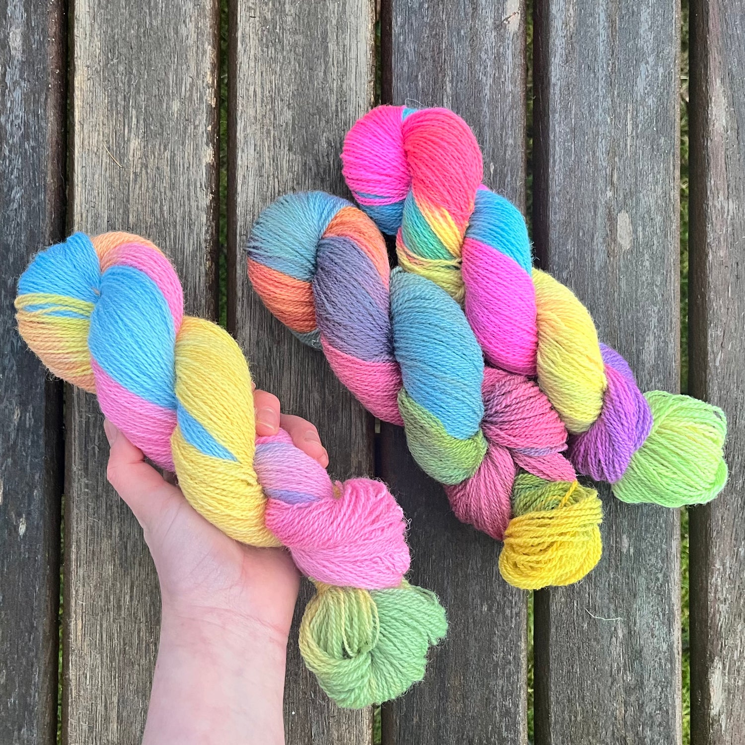 Unaroo Designs | 100% British Handdyed Yarn