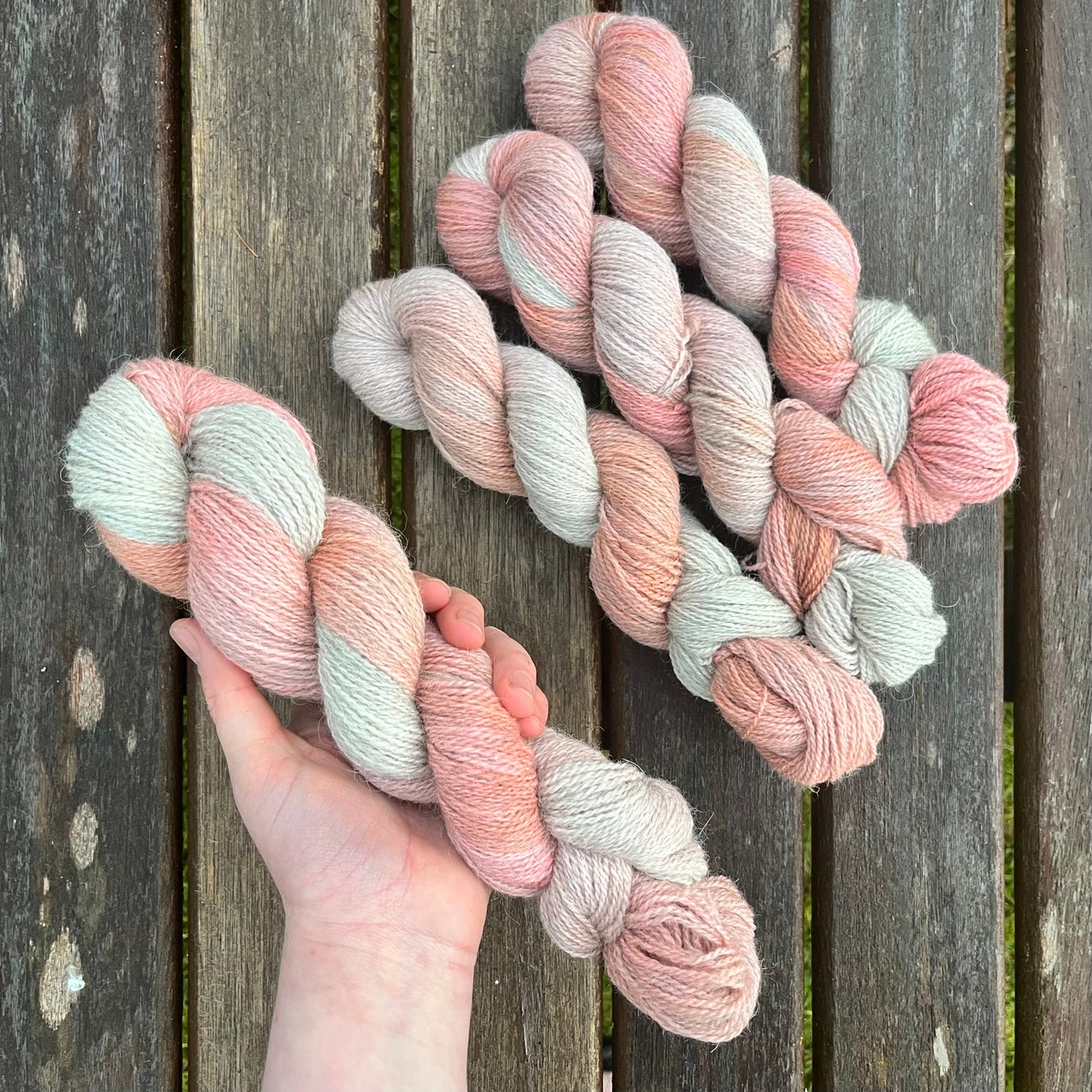 Unaroo Designs | 100% British Handdyed Yarn